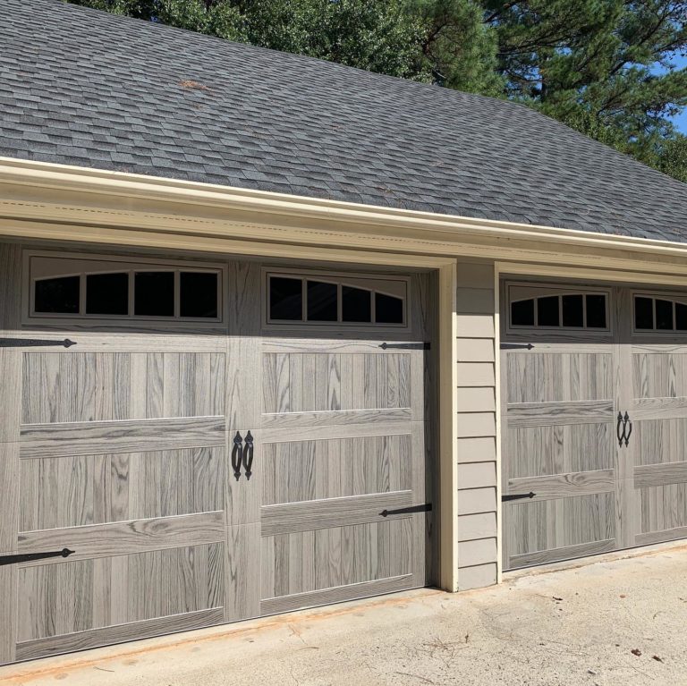 Accent Carriage CHI Overhead Door - Shop Garage Doors Near You
